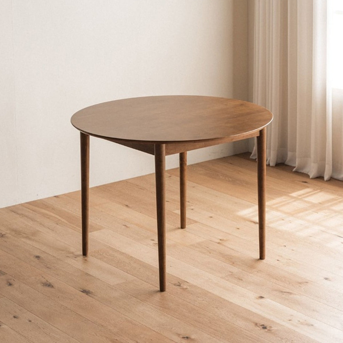 BIRKIN Dining Table - Walnut – Catchers